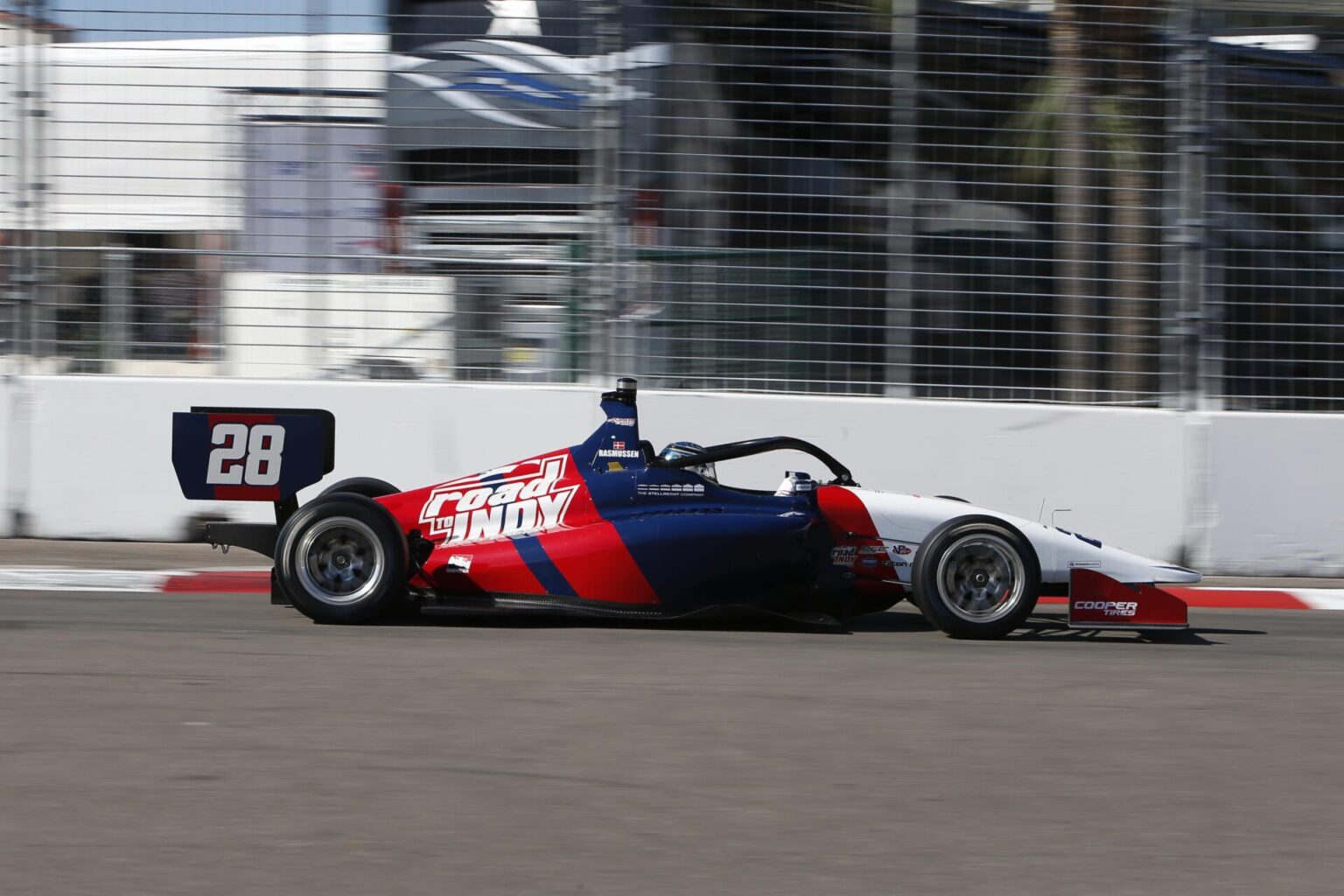 Indy Lights: Christian Rasmussen med god start i St. Petersburg ...