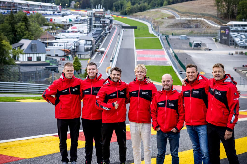 Optakt: European Le Mans Series og Michelin Le Mans Cup på SPA-Francorchamps - Boxengasse
