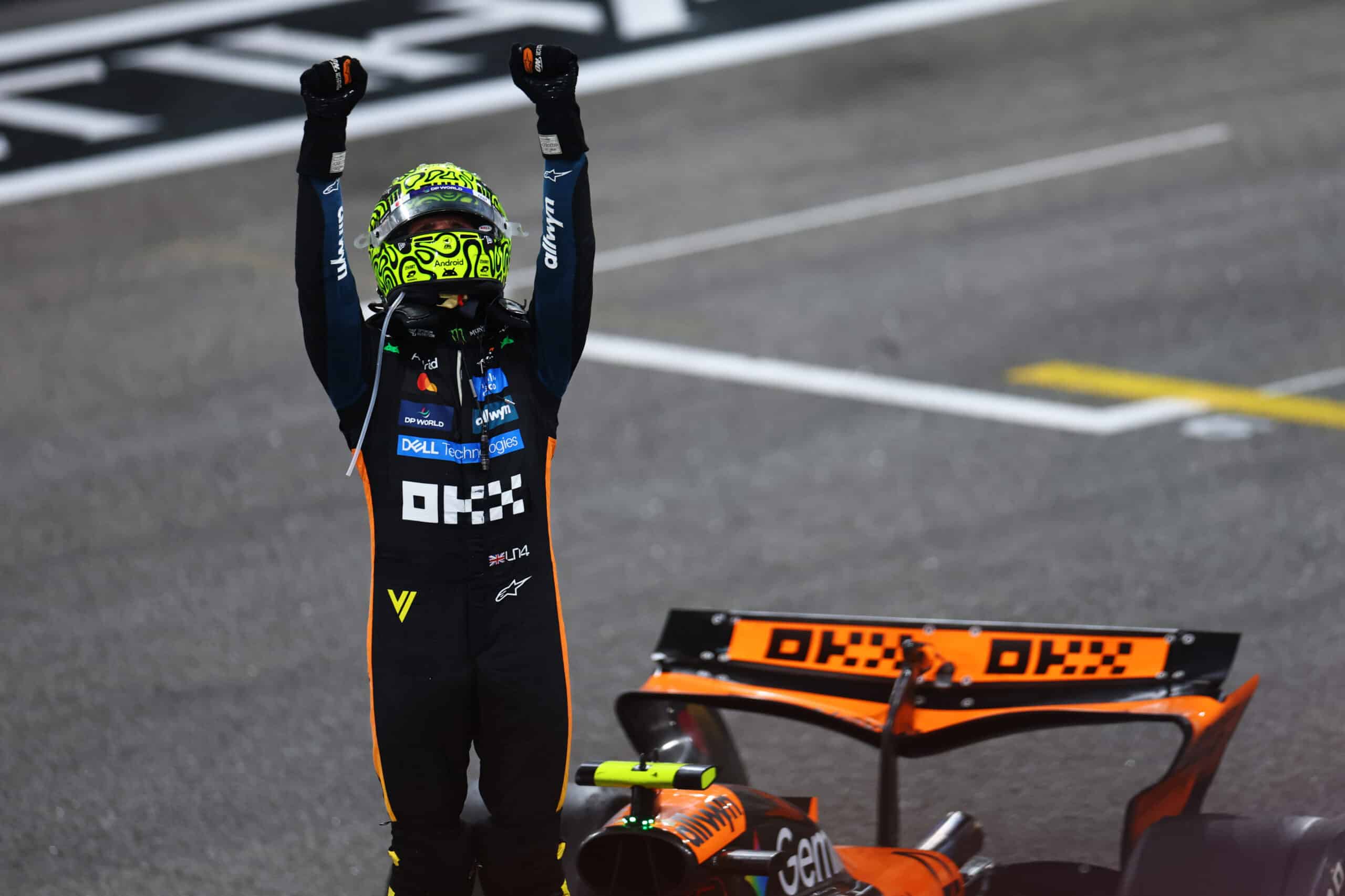 Lando Norris ny verdensmester - Verstappen sejrer i Abu Dhabi - Boxengasse
